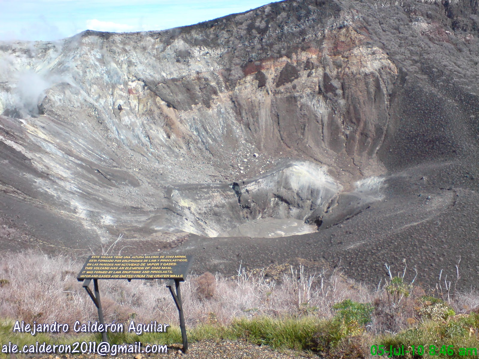 Tours: Parque Nacional Volcán Turrialba
