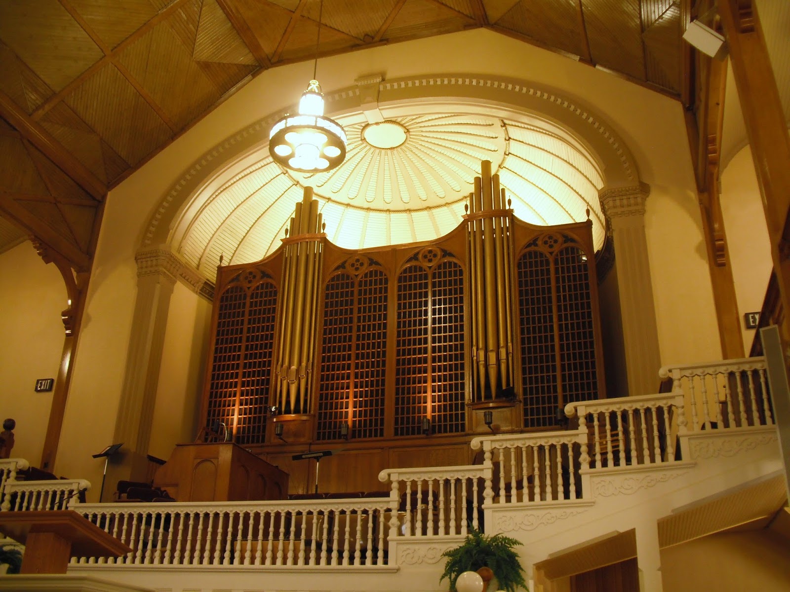 Historic LDS Architecture: Paris Tabernacle: Interior