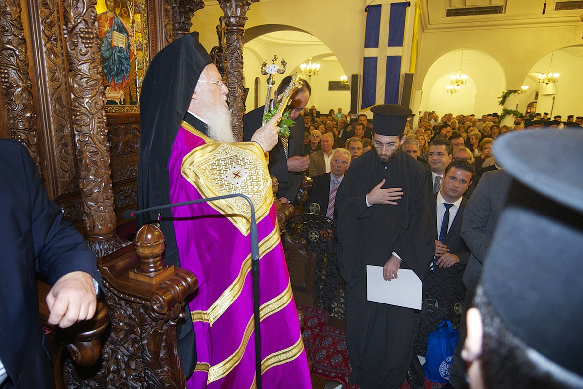 ΦΩΣ ΦΑΝΑΡΙΟΥ: ΣΤΗΝ ΜΗΤΡΟΠΟΛΗ ΝΕΑΠΟΛΕΩΣ ΚΑΙ ΣΤΑΥΡΟΥΠΟΛΕΩΣ ΑΠΟ ΣΗΜΕΡΑ Ο ...