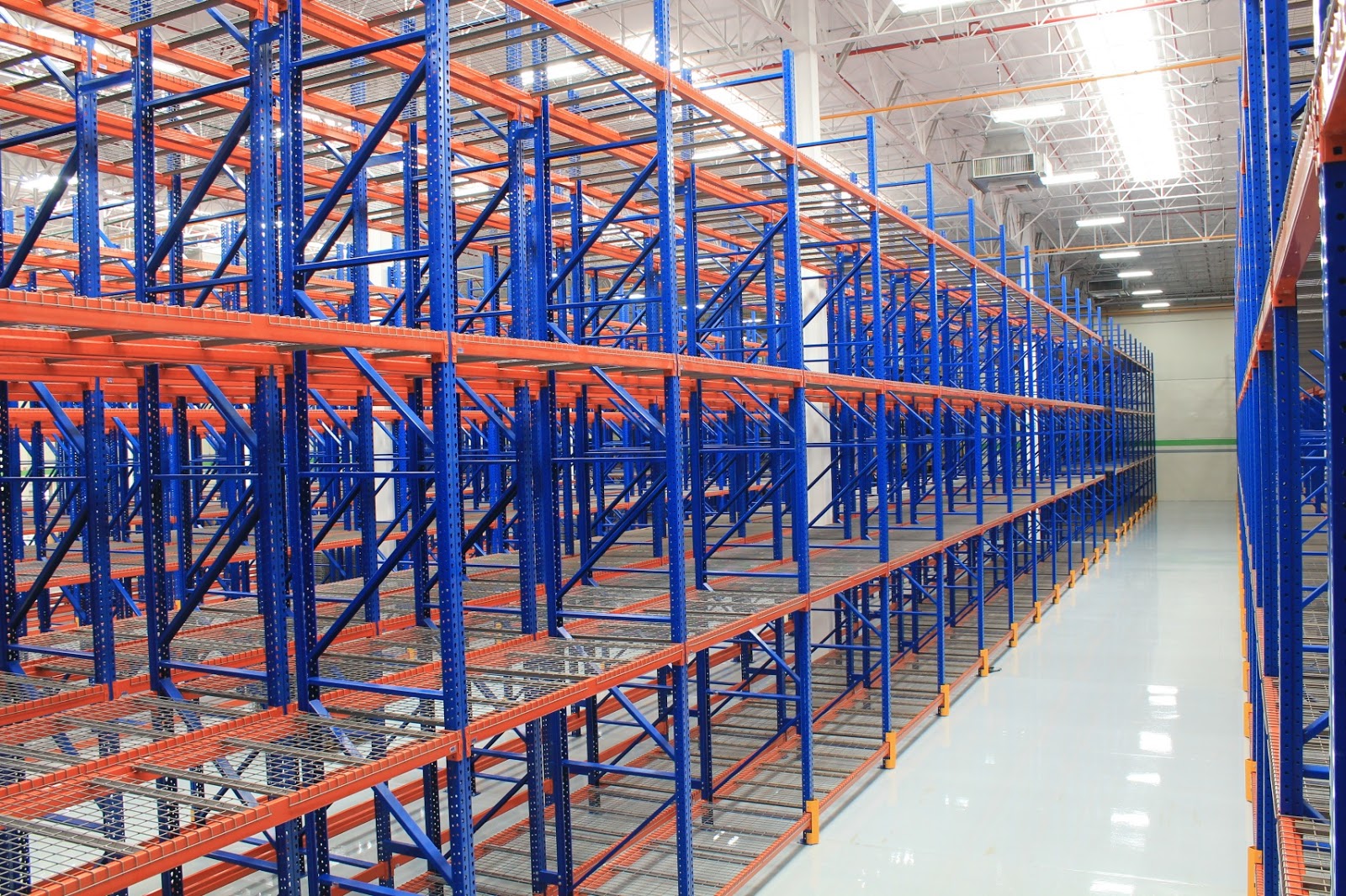 Racks para manejo de Bodegas ~ Industrial Group