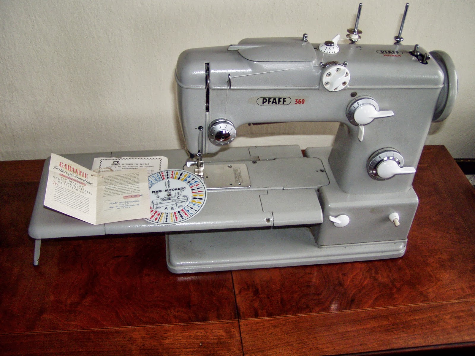 cZs varrógép, sewingmachine, nahmachine: PFAFF 1862-2012 150 éves a gyár.