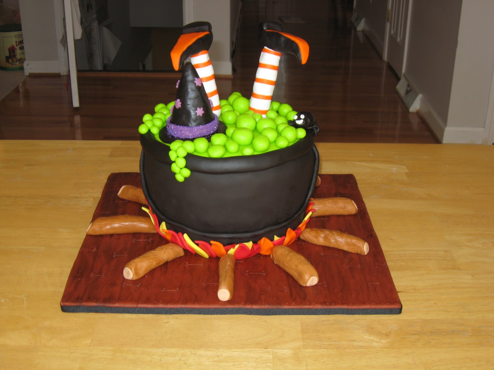 Multiplicity: Halloween Cauldron Cake