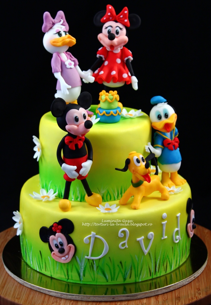 Parfum si culoare in bucataria mea. Torturi personalizate la Braila ...