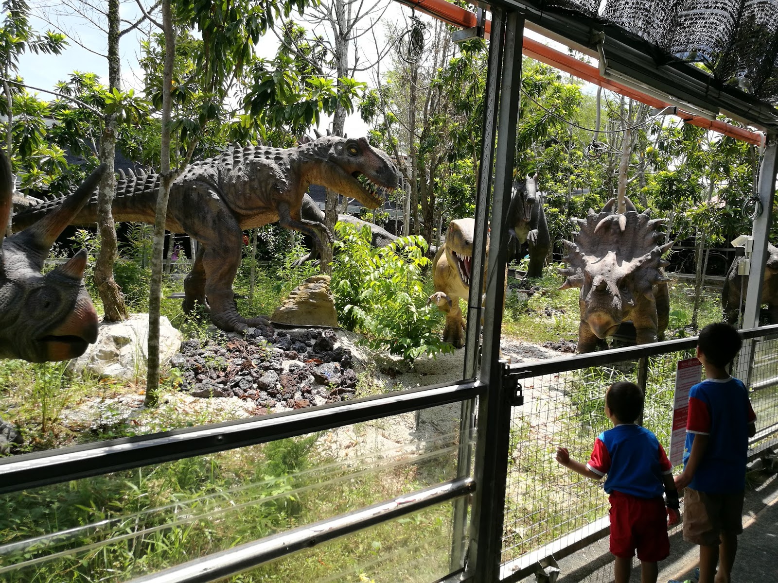 Don Hu Jurassic Park Garden Muar