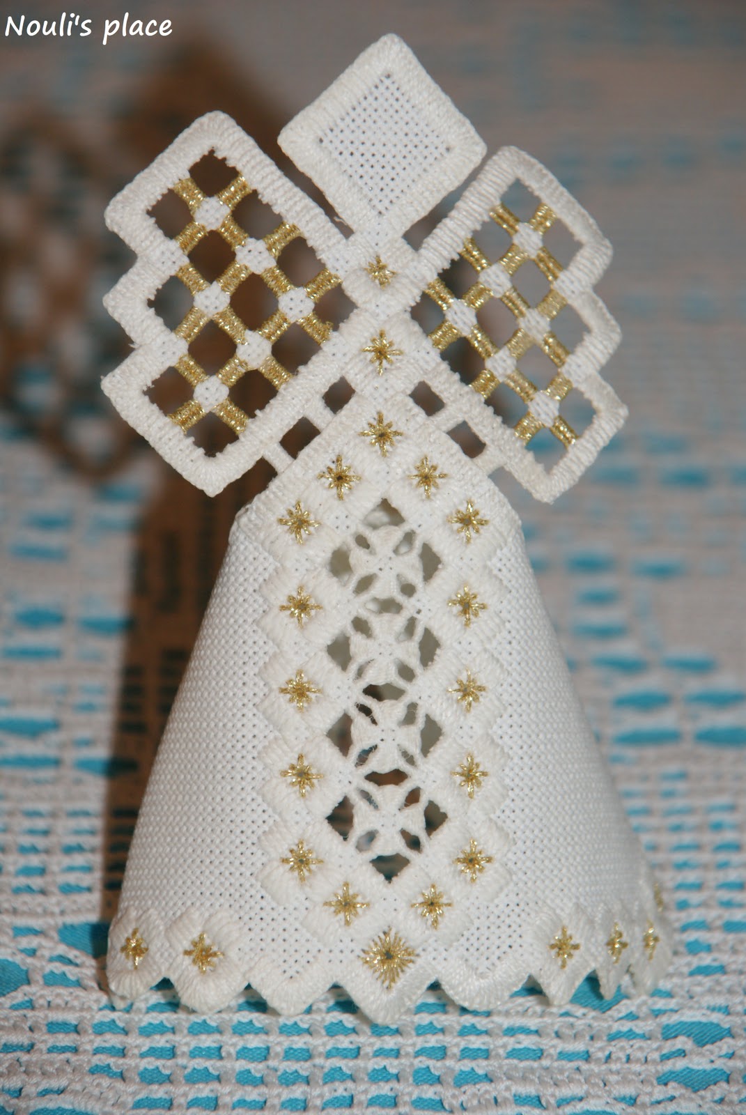 Nouli's place: Hardanger Angel