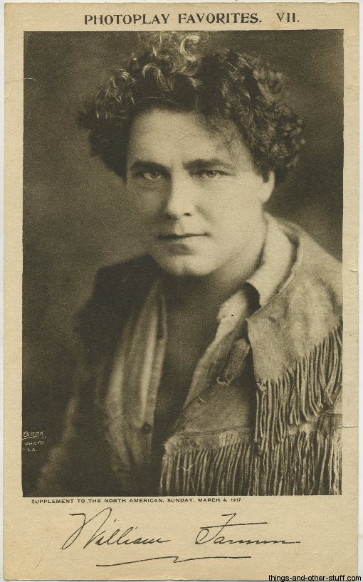 Kiss My Review: Supernatural - 1933