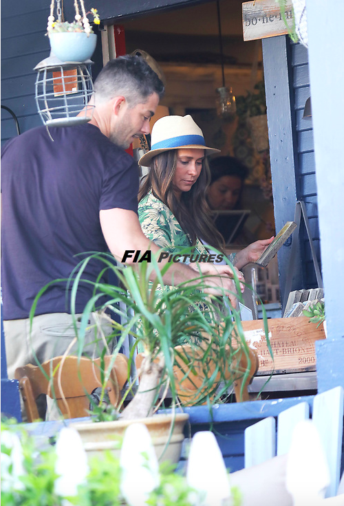 Jennifer Love Hewitt And Her Husband Brian Hallisay Spotted In Venice