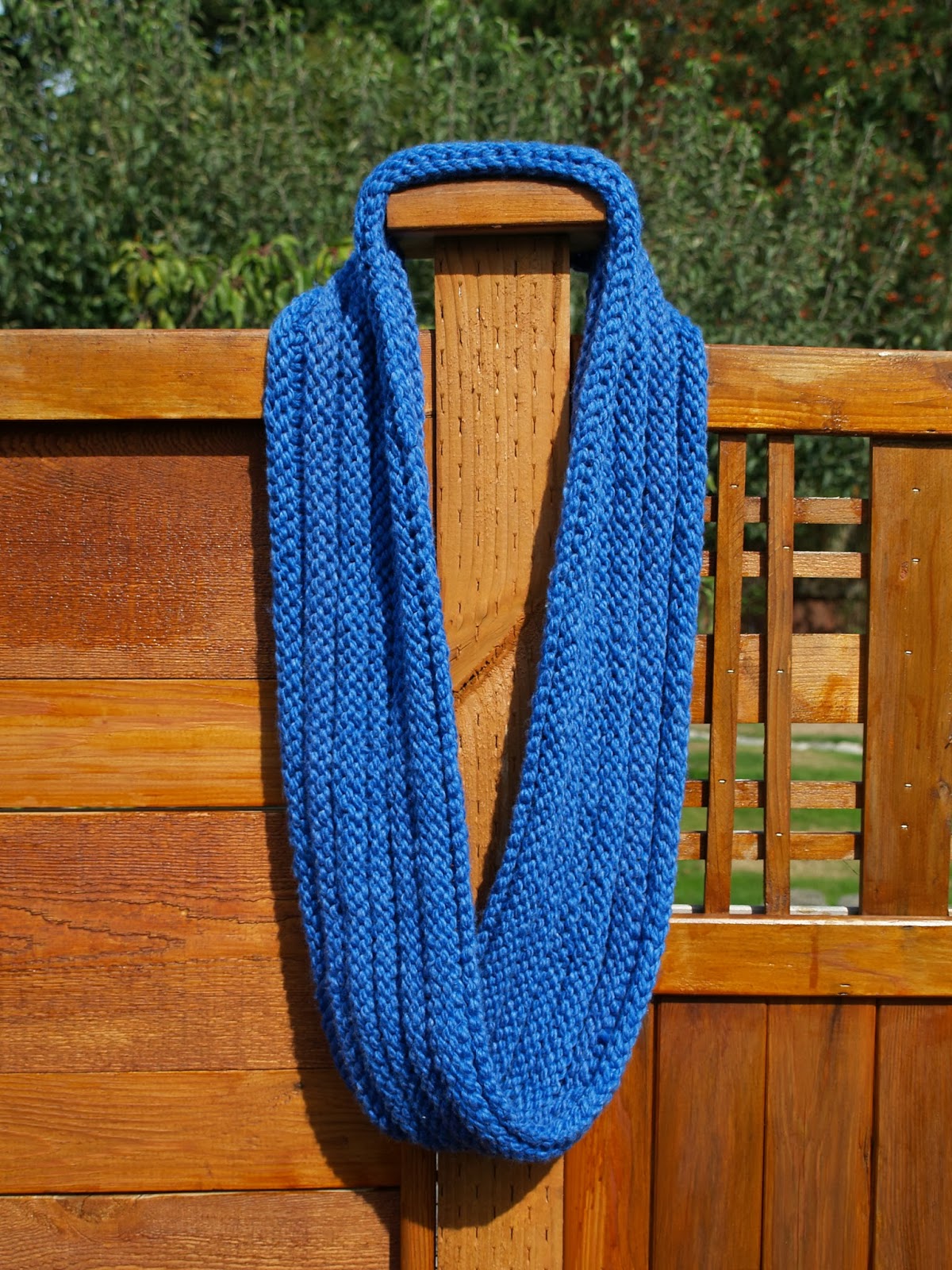 Laurel’s Studio: Mobius Cowl