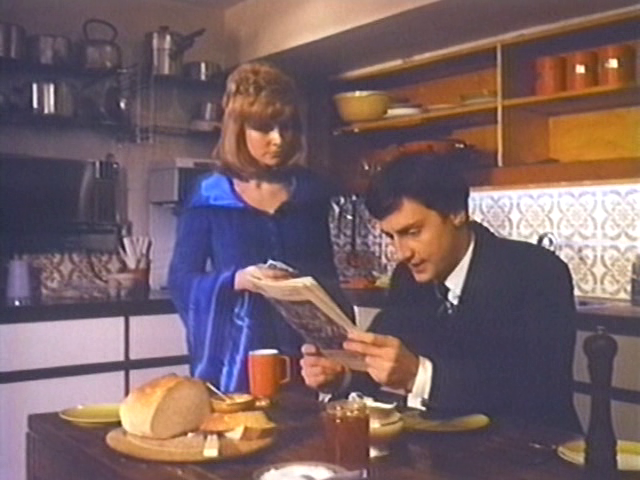 Dusty Video Box: A book at bedtime? Not Tonight, Darling (1971)