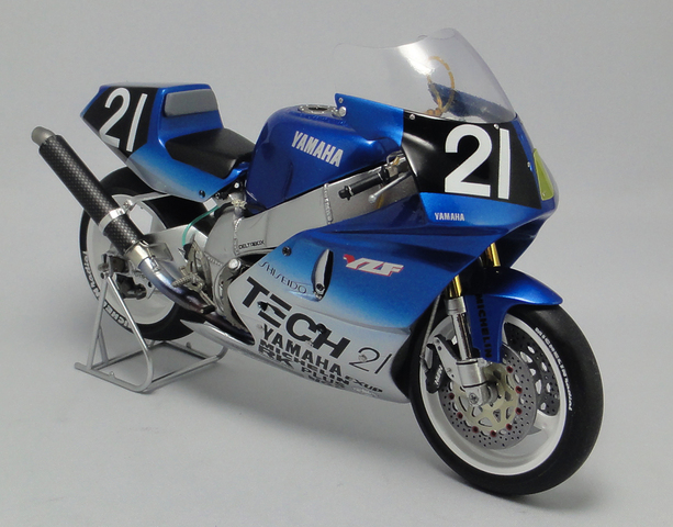 Racing Scale Models: Yamaha YZF 750 8 Hours Suzuka 1990 Team Shiseido ...
