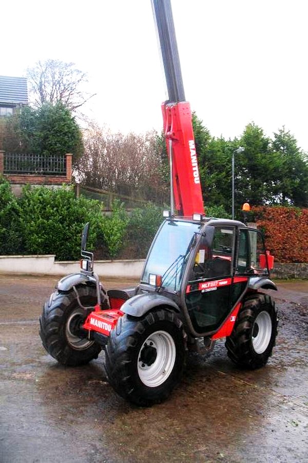 INCARCATOR TELESCOPIC MANITOU 627 29.500 Euro