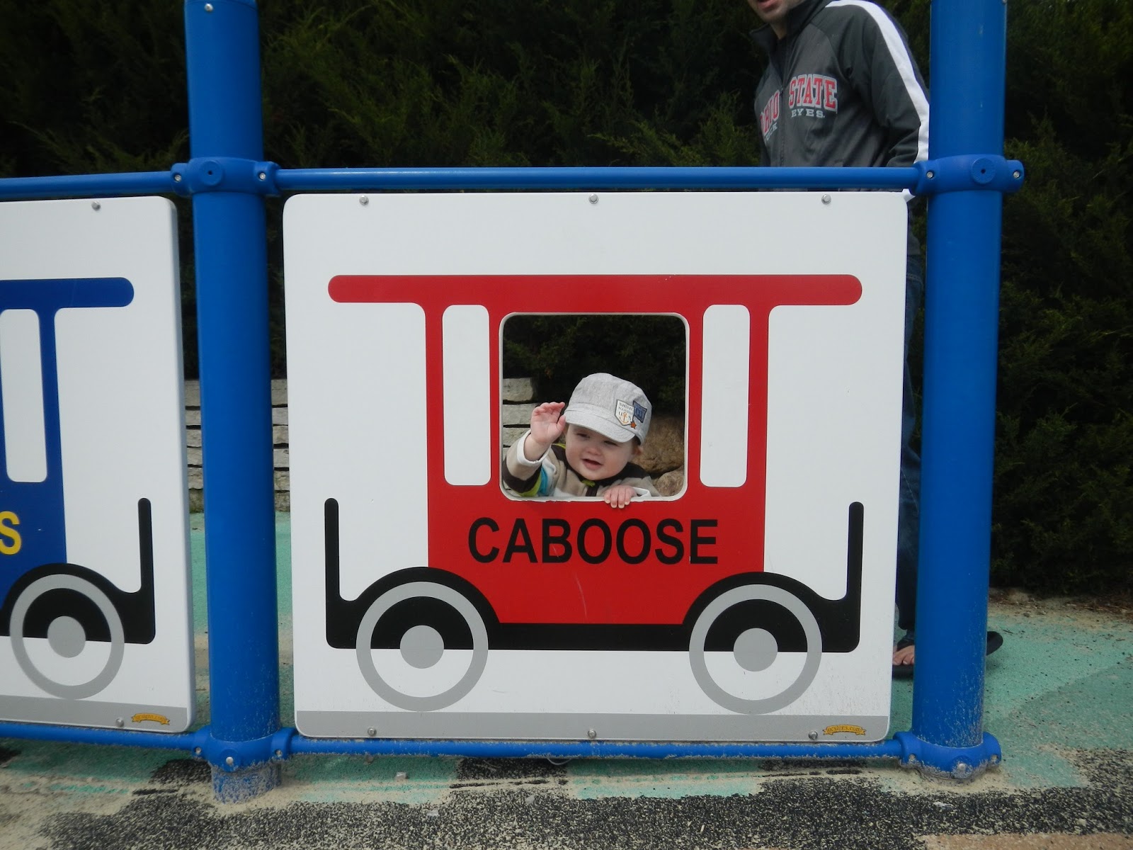 Simple Suburbia: Carson Anthony: 11 Months!