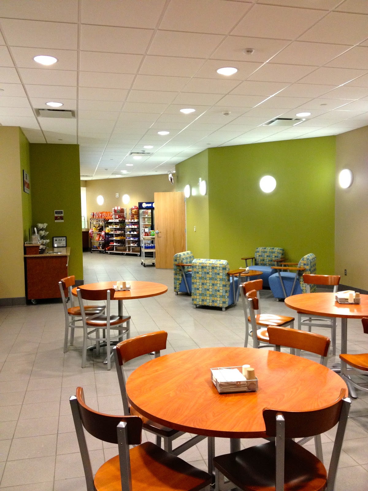 : What To Eat? On Campus Dining - The Down Under