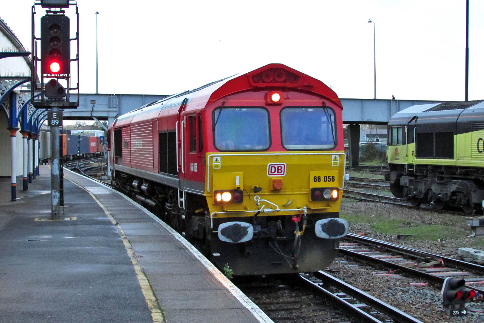 47s and other Classic Power at Southampton: The DB Class 66 Offer