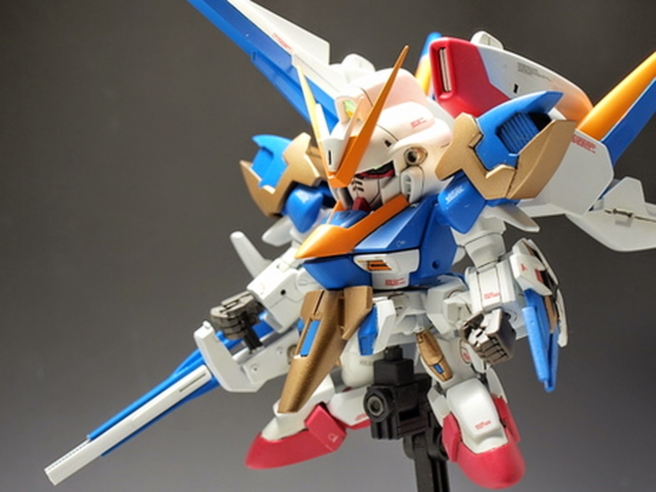 Custom Build: SD V2 Assault Buster Gundam