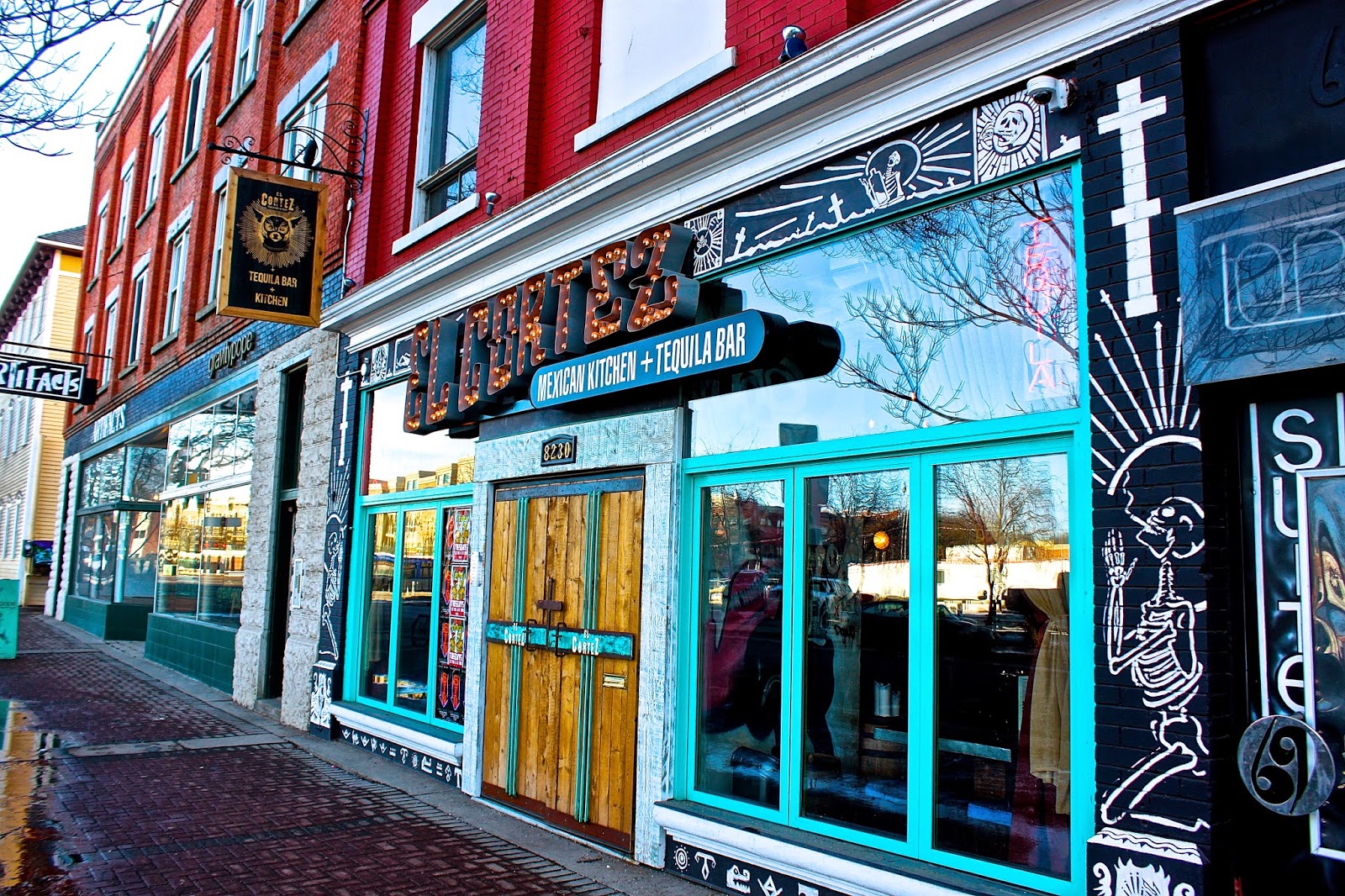 El Cortez - the coolest bar in Edmonton? Umm, yes!