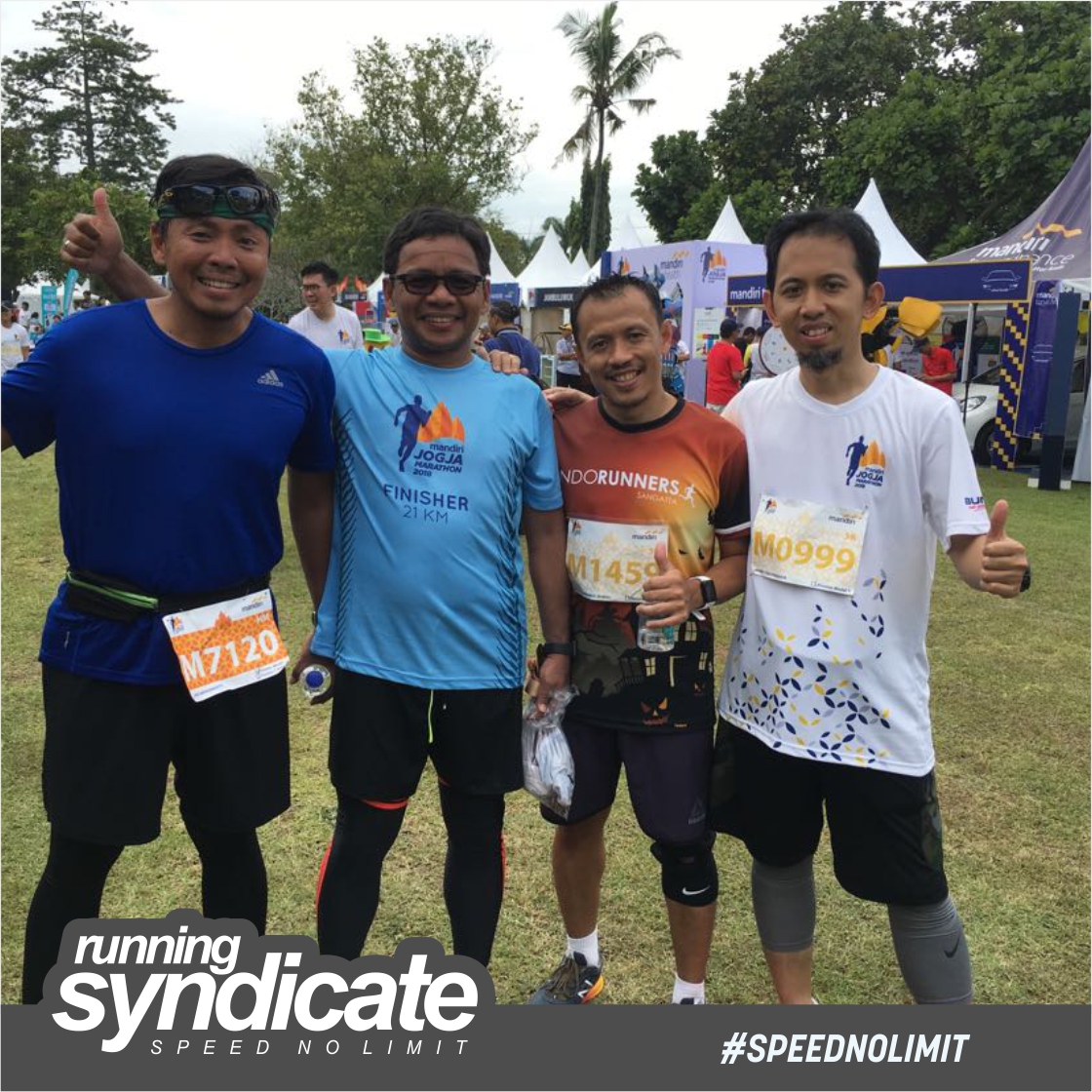 Design Jersey Runners Promo, Design Pakaian Running, Grosir Kostum Run