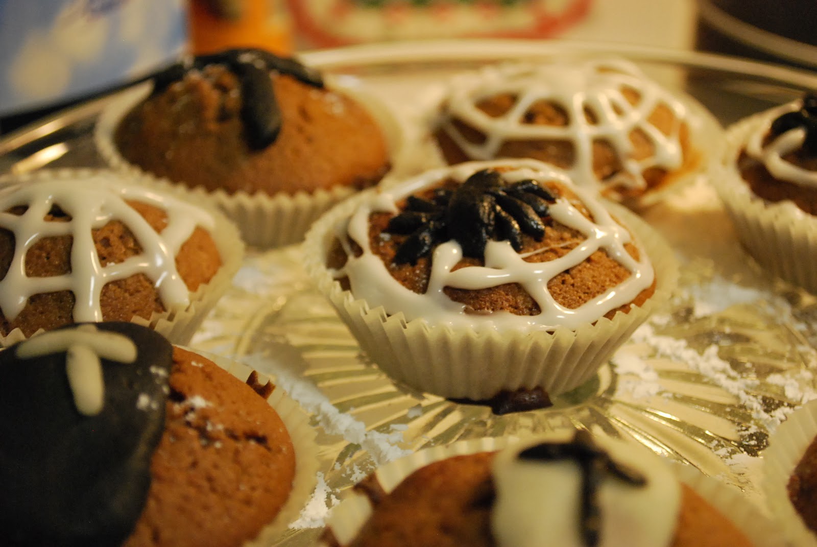 Kolmen parin villasukat: Halloween muffinssit