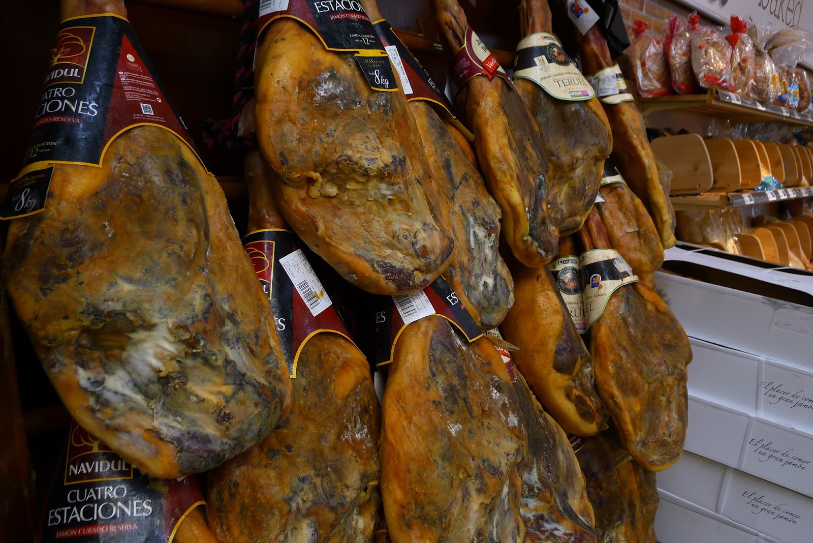 Medieval Morsels: Cured hams - an Iberican speciality