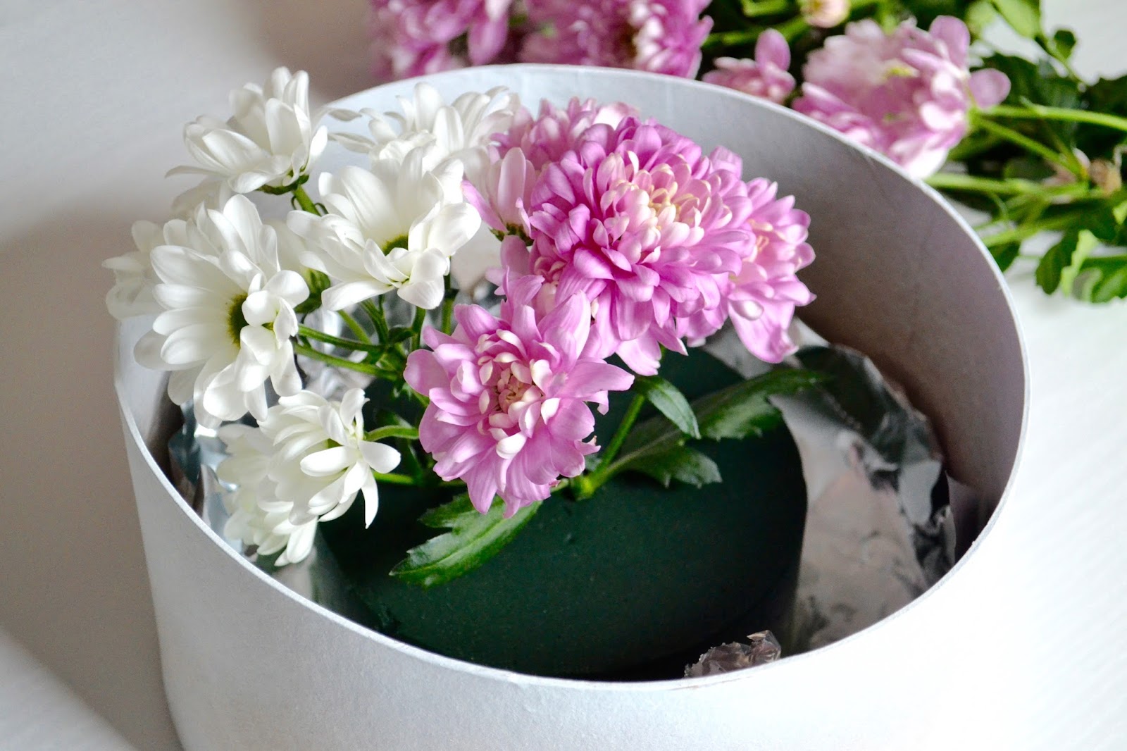 DIY Gift | Fresh Flower Gift Box | The Things She Makes