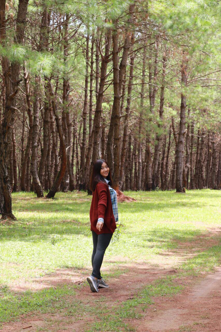 Myanmar Model Lu Lu Aung Travel Snaps Album (1)