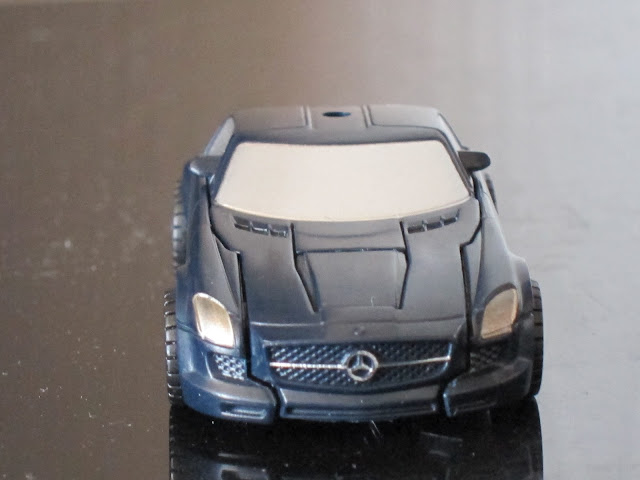 Zarak's Barracks: Transformers Cyberverse Soundwave