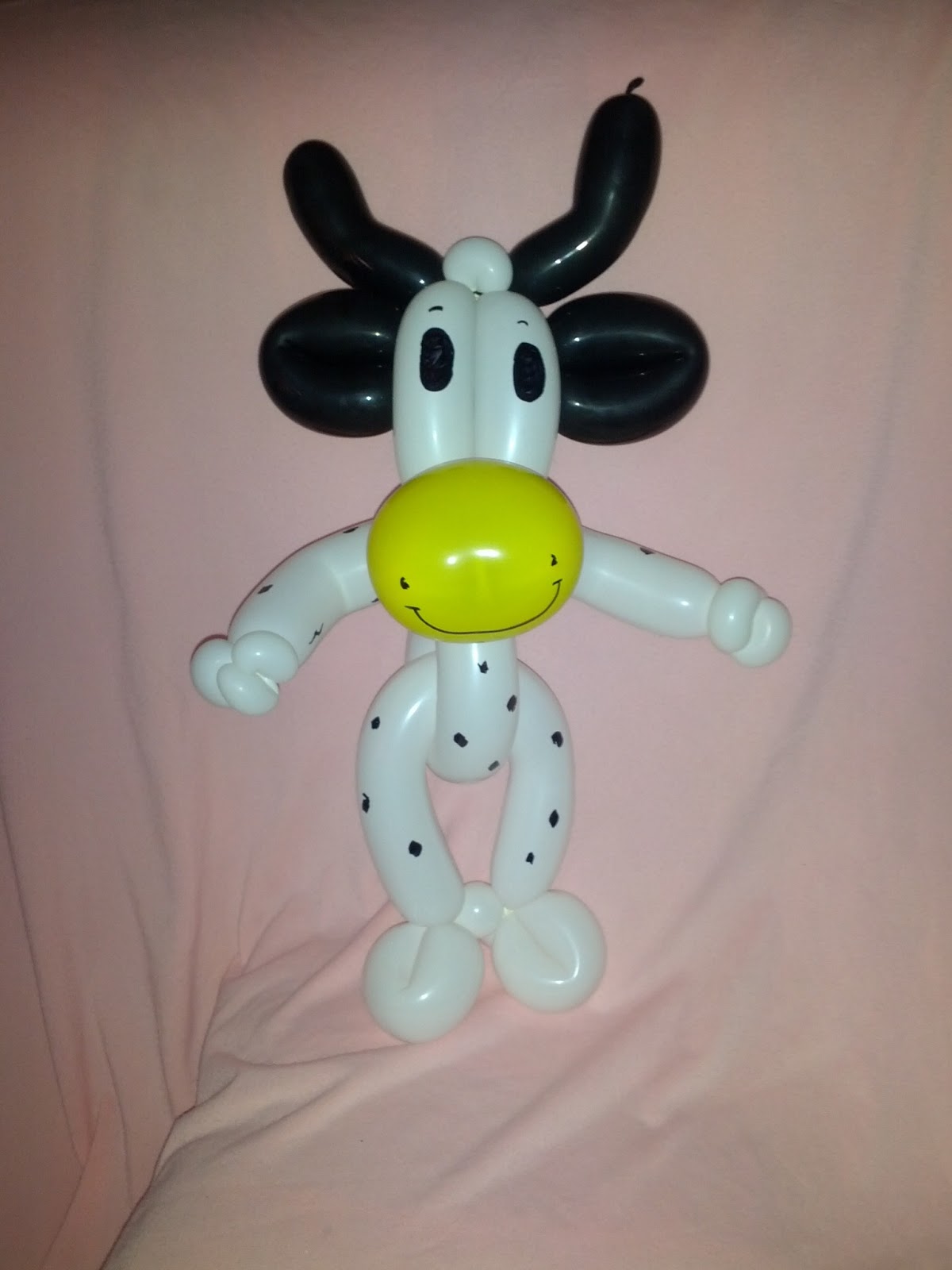 Balloons by Balloonaholic: Cow