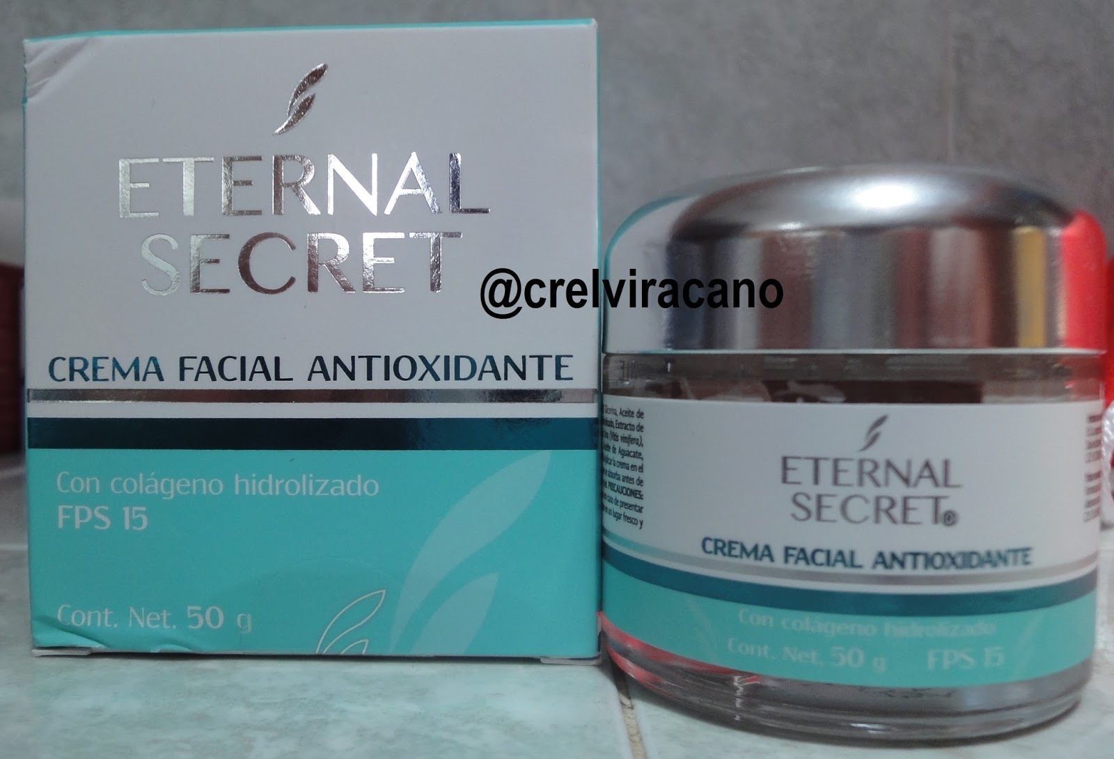 Consumiendo la Realidad: Linea Eternal Secret de Farmacias Similares