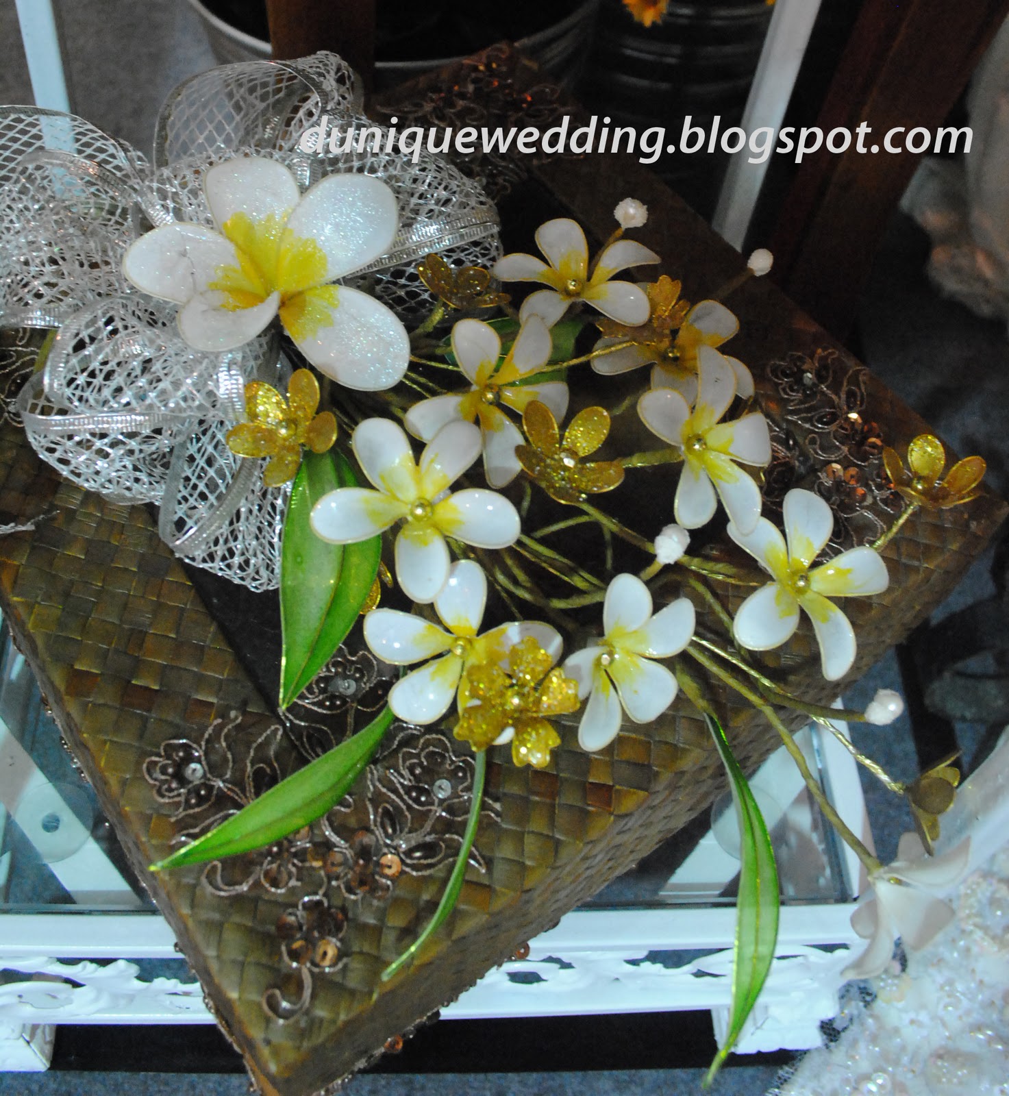 D' Unique Wedding Crafts & Beauty: Bunga Dip - Pelbagai warna