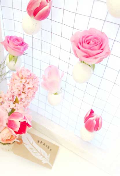 spring hanging flower display frame