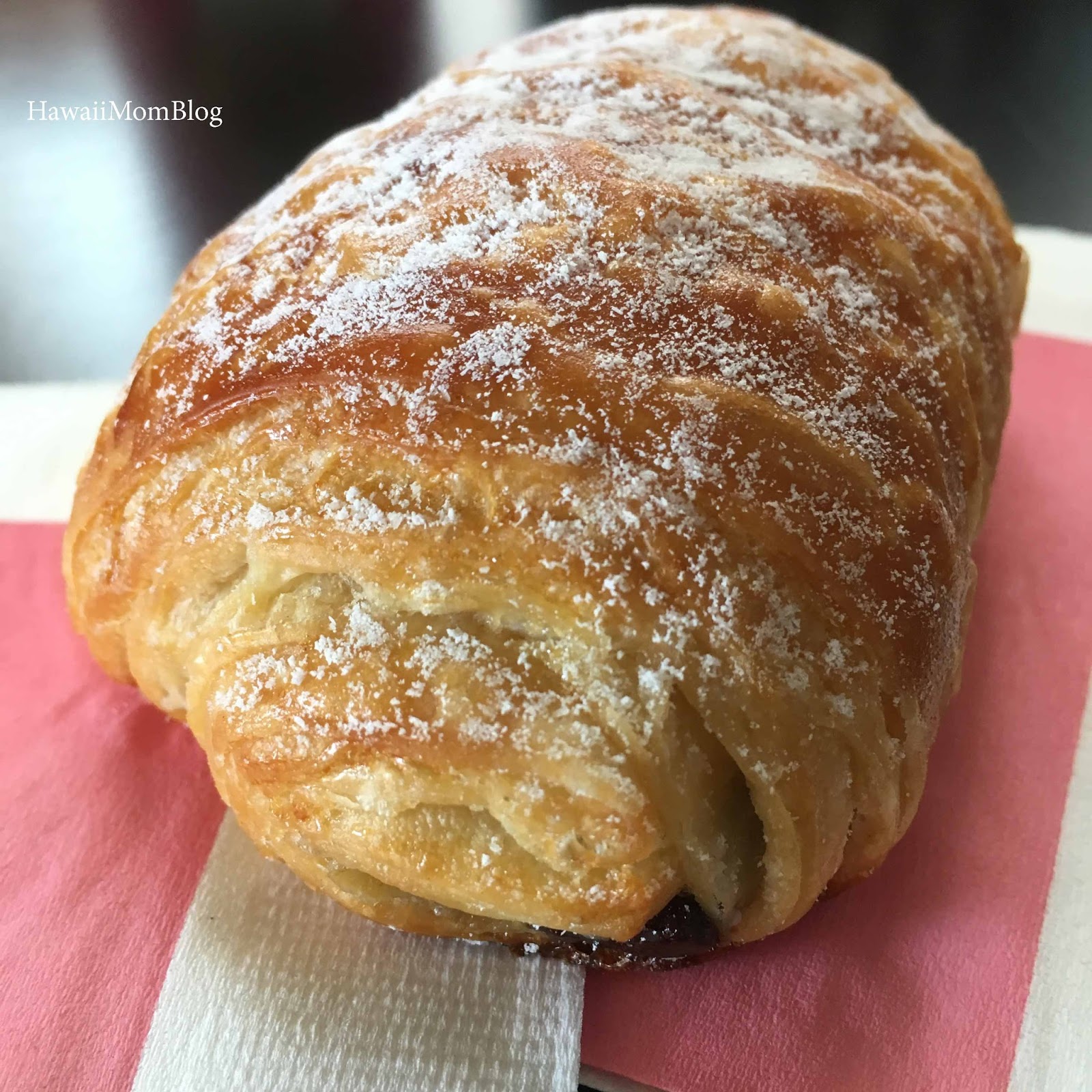 Hawaii Mom Blog: Royal Hawaiian Bakery