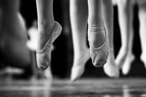 Ballet 101: 7 Movements of Dance