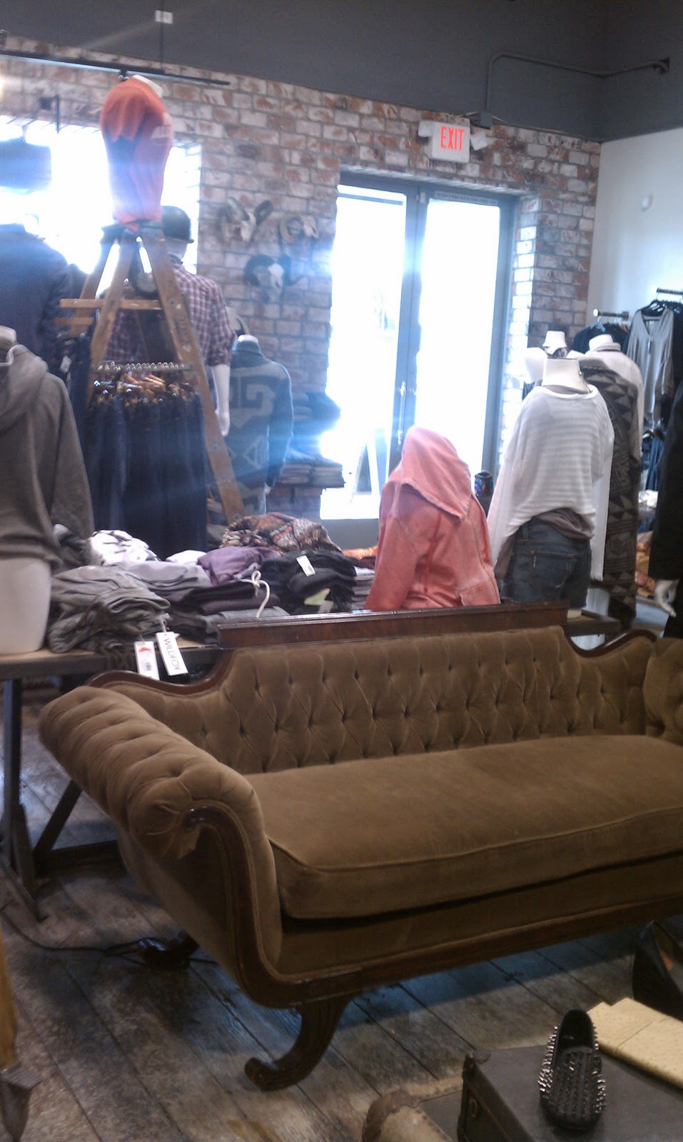 The Embellished Life: Shopping in Las Vegas: Hipster Emporium