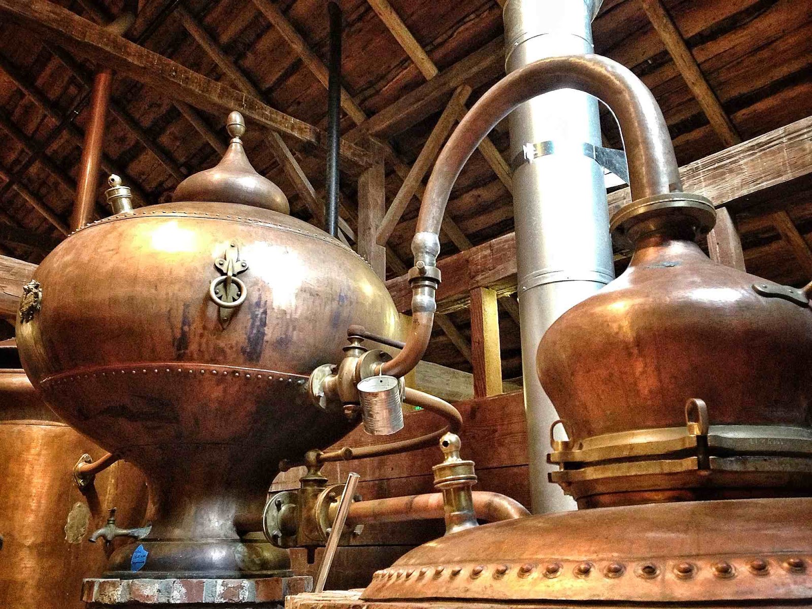 Rowley's Whiskey Forge: An Old Distiller's Trick Revived in Oregon
