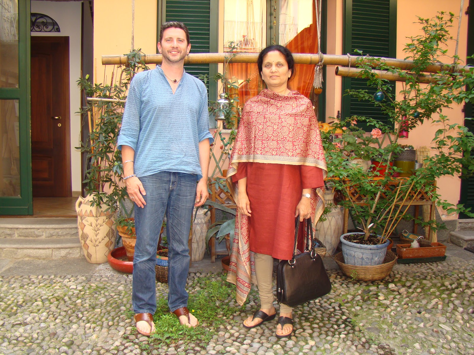 AYURVEDA YOGA AndMORE: Torna Jaya Row in Italia