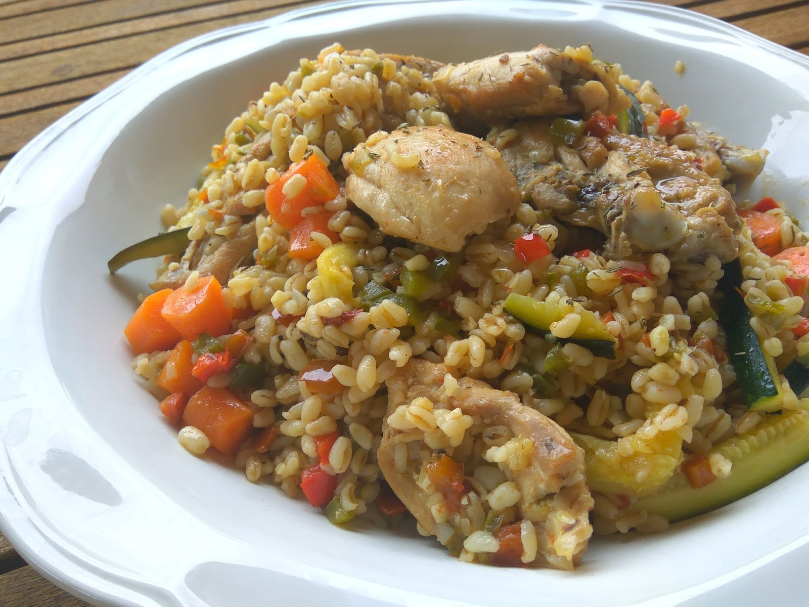 Una cocina con vistas: TRIGO TIERNO CON POLLO Y VERDURAS