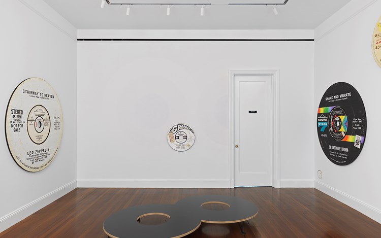 (LPA) LONG PLAYING ART: Dave Muller