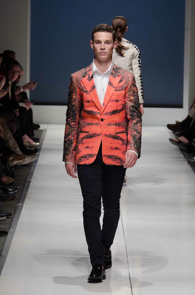 Blogging Project Runway - The Original Project Runway Fan Blog: Viktor ...