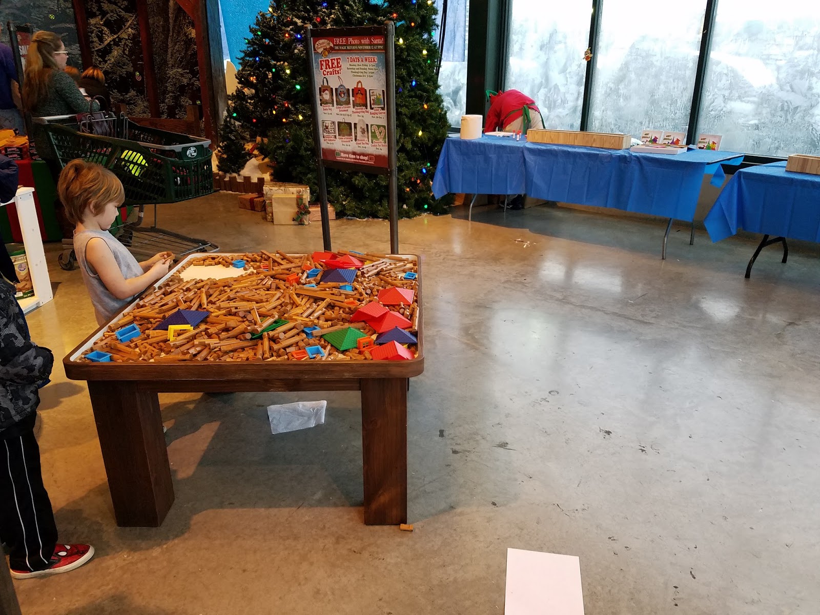 Play St. Louis: Bass Pro Santa's Wonderland, St. Charles