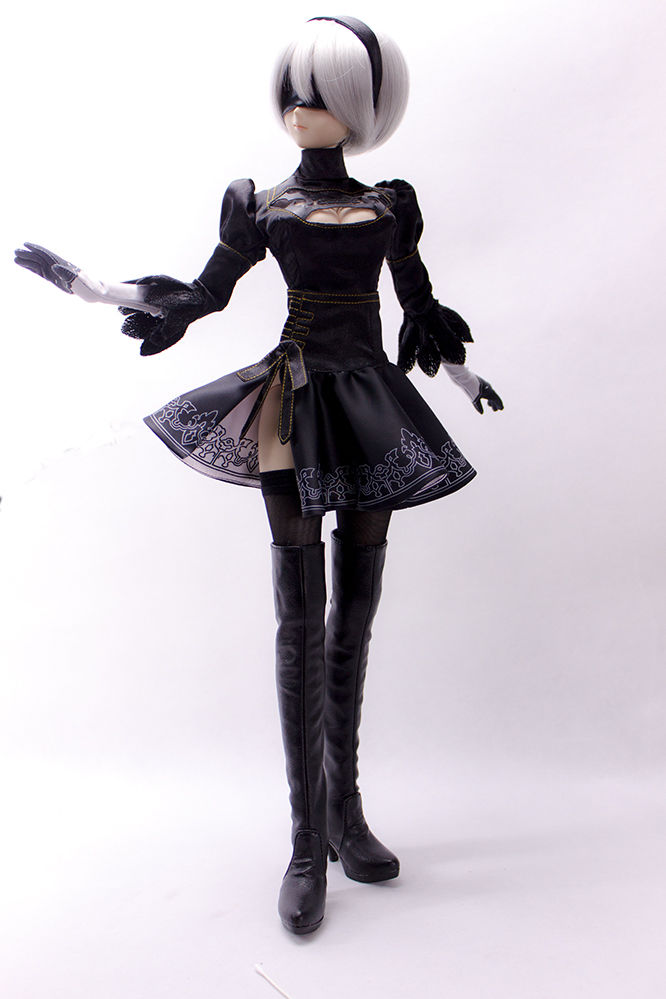Nier: Automata - All the 2B Dolls and Figures I Can Find