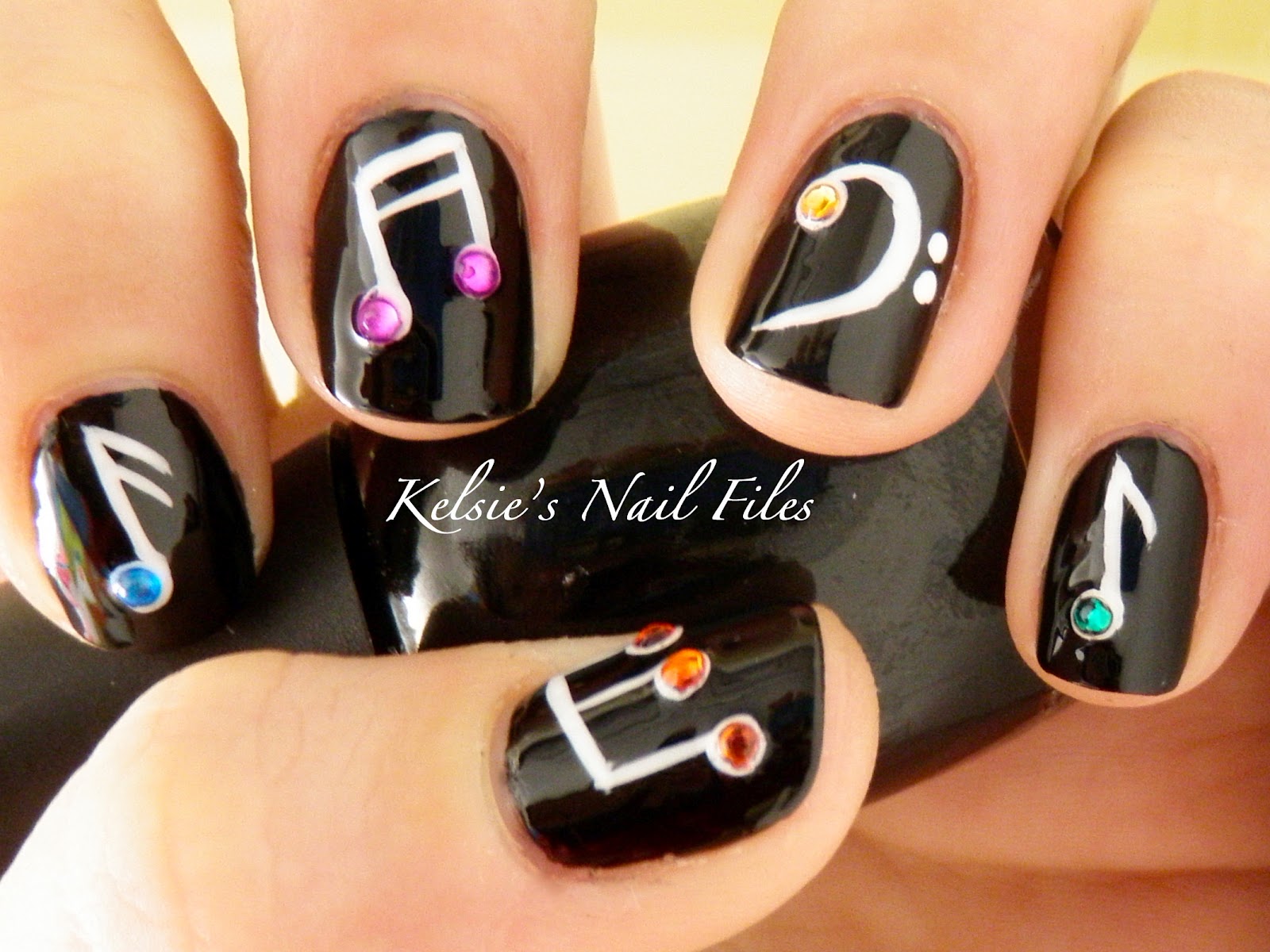 kelsie's nail files: ♪ Musical Nails