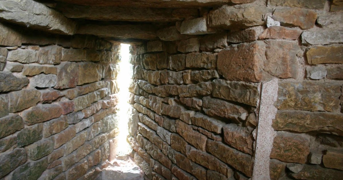 Life in the Middle Ages: Arrow slits