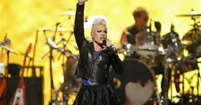 Pink's 'Beautiful Trauma' tops Billboard, one of 2017's biggest debuts