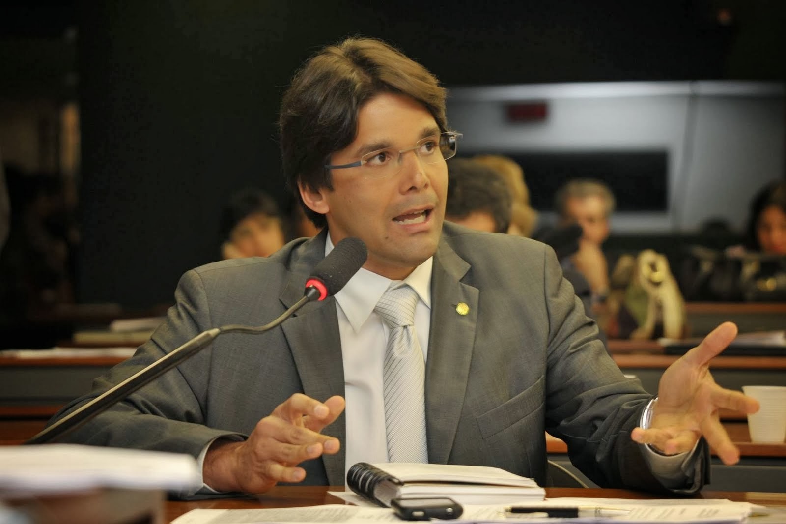 Euzebio Medeiros: 2013-10-20