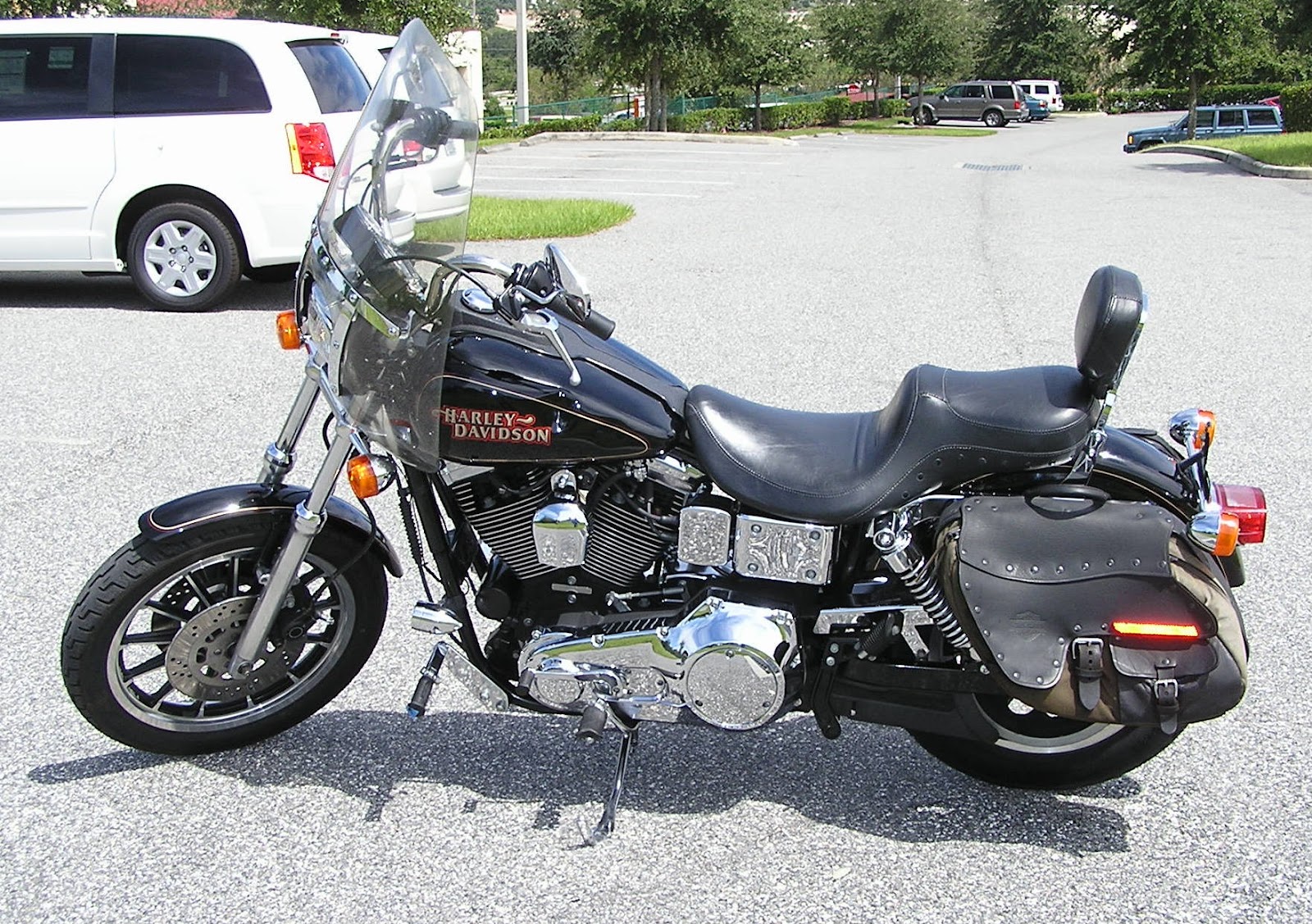 The View From Stormy Hill: 1998 Dyna FXDS Convertible.