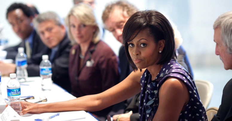 Diogenes' Middle Finger: Photo: The Moment They Hear the Sound of ...