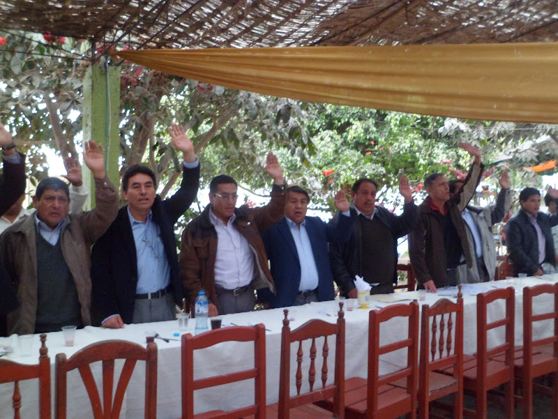 LA JORNADA: SE ENCIENDE LA ESTRELLA DEL APRA: MILITANTES DE BASE ...