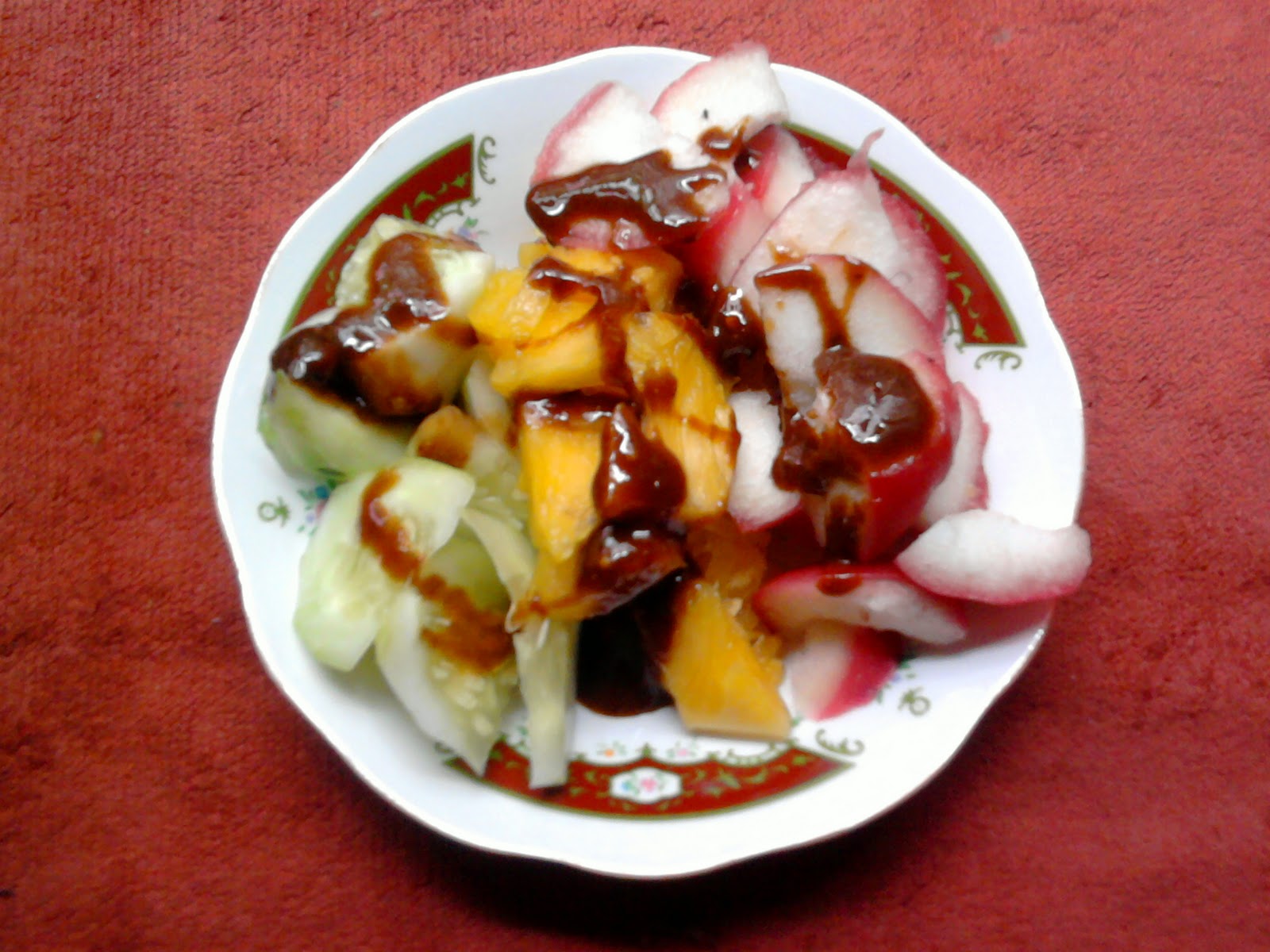 Making Indonesian Salad ("Rujak") | My Self, People and This World