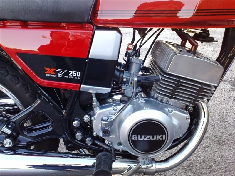 [rare] Motor Lama Jenis Suzuki [1] - Red Mafla