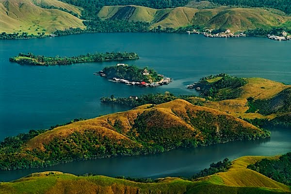 One for All: lake Sentani Travel In Papua